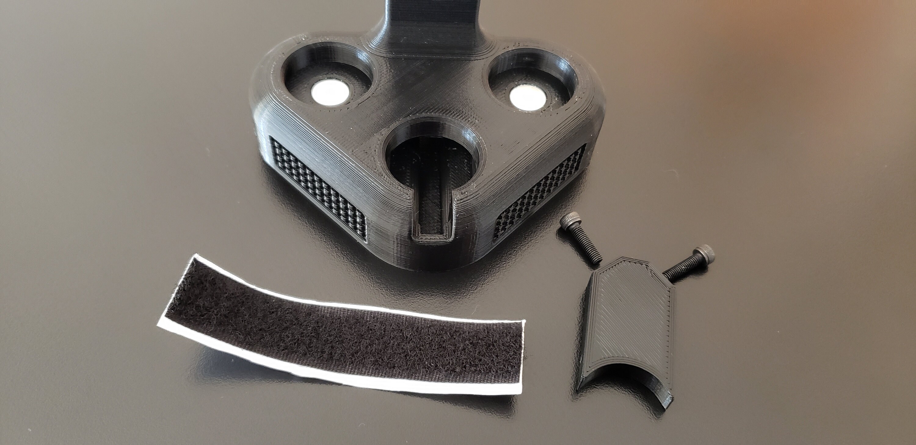 Olight 12 Charging Station / Storage Base / Desktop or Wall - Etsy