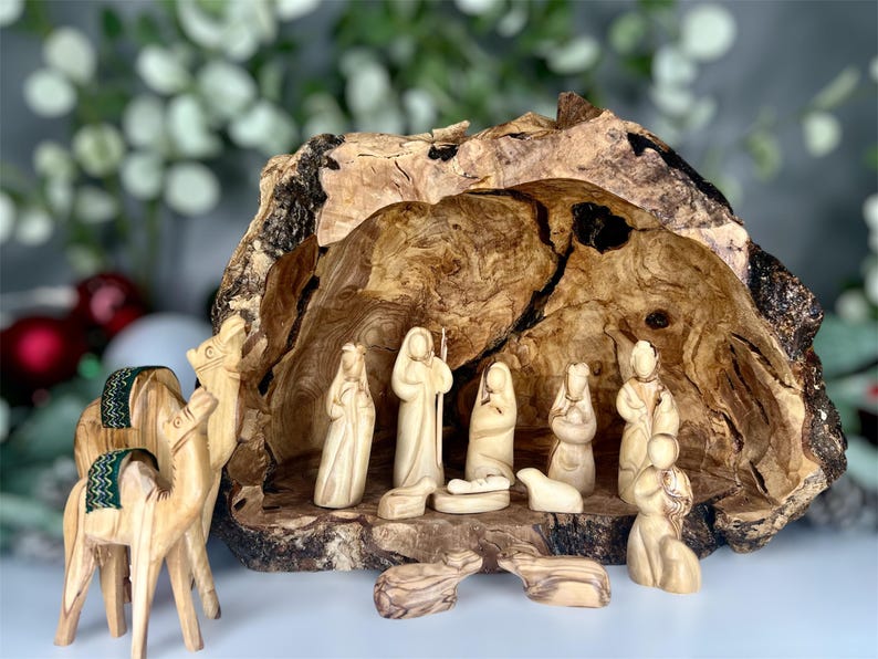 Handmade Olive Wood Nativity Scene: Holy Land Christmas Decor Hand ...