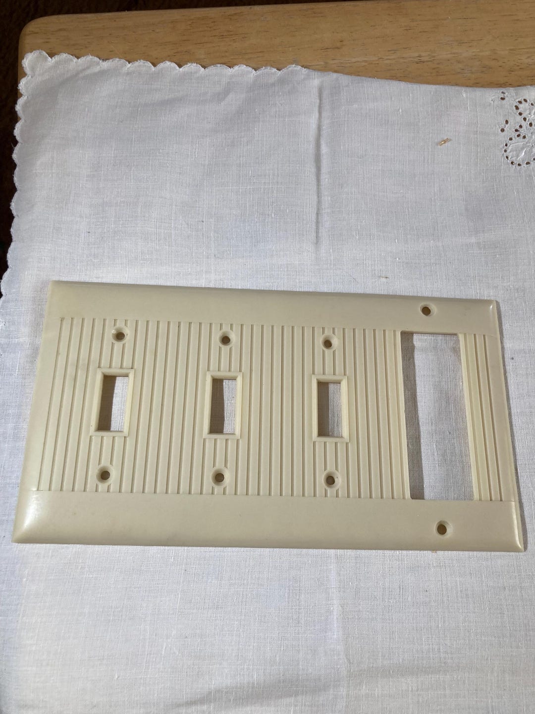 Vintage Sierra, Bakelite Ivory Ribbed Switch Plate 4-gang Wall Plate. - Etsy