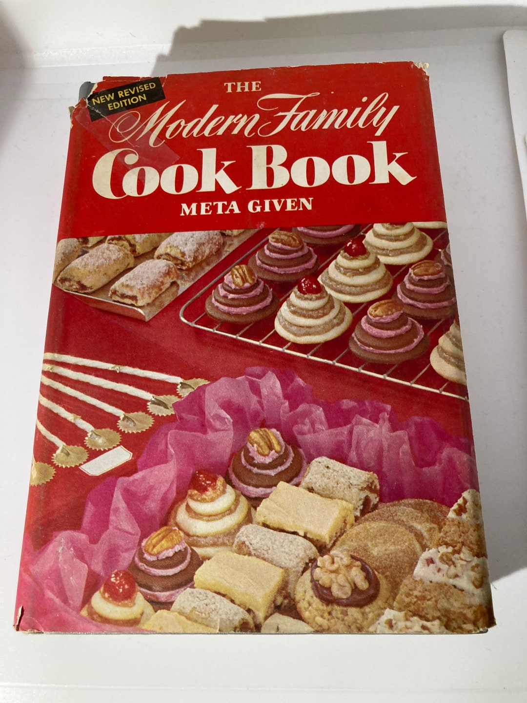 The Modern Family Cook Book, by Meta Givens, 1961, First Printing. Hard ...