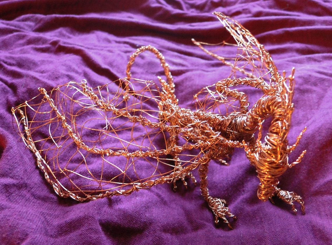 Dragón de alambre de cobre personalizado - Etsy España