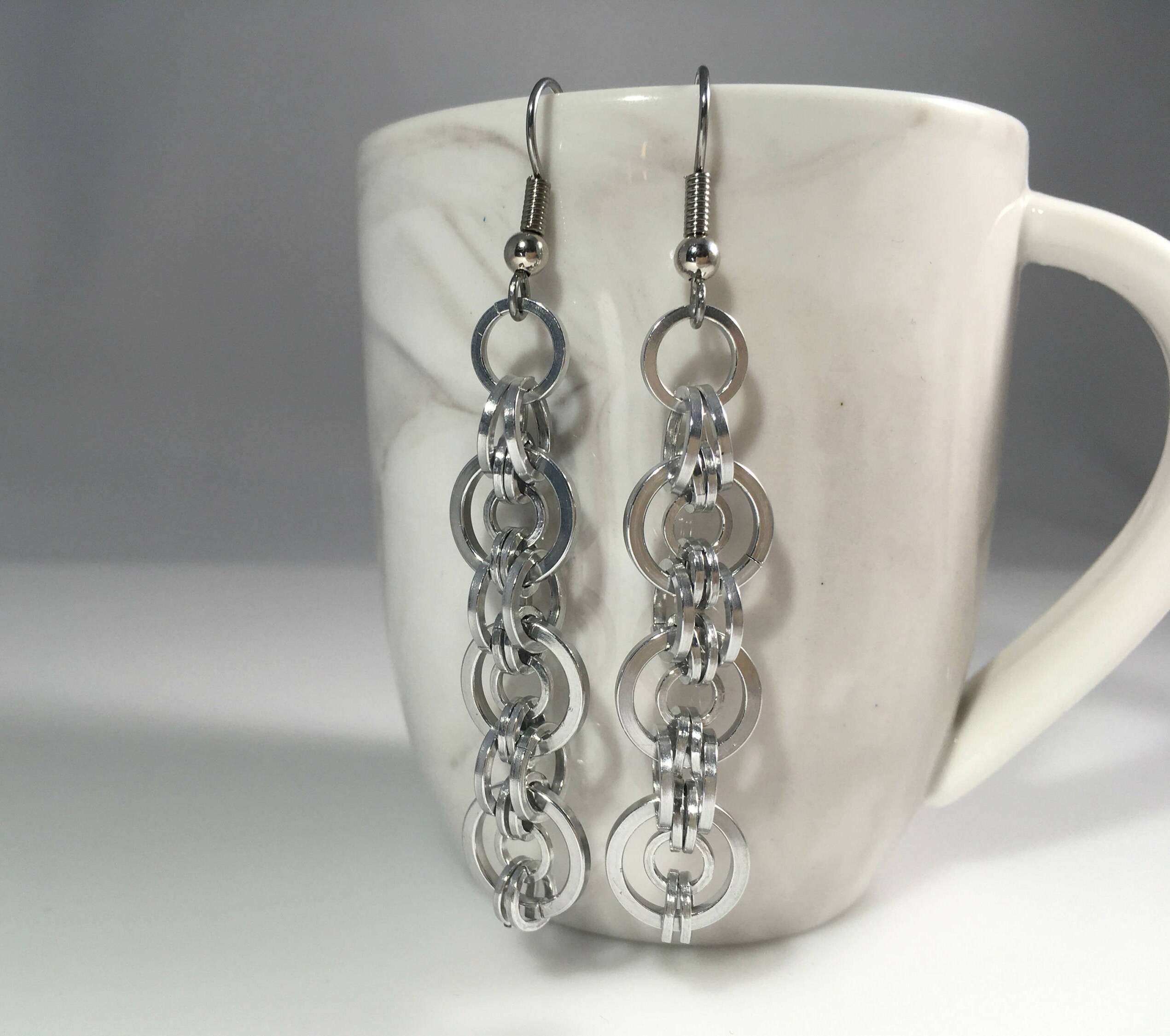 Silver Square Wire Long Bold Bulls-eye Chainmaille Earrings - Etsy Norway