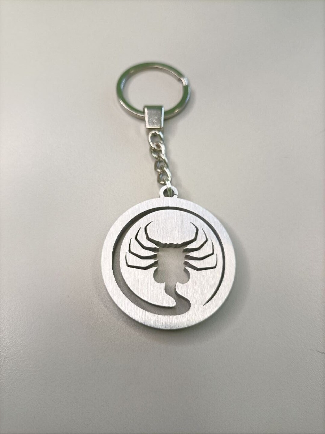 Alien, Facehugger, Xenomorph, Parasite, Face Hugger, Aluminum Keychain ...