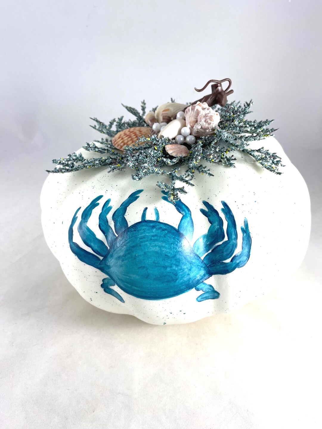 Coastal Farmhouse Pumpkin Centerpiece: Crab, Seashells & Ferns - Etsy