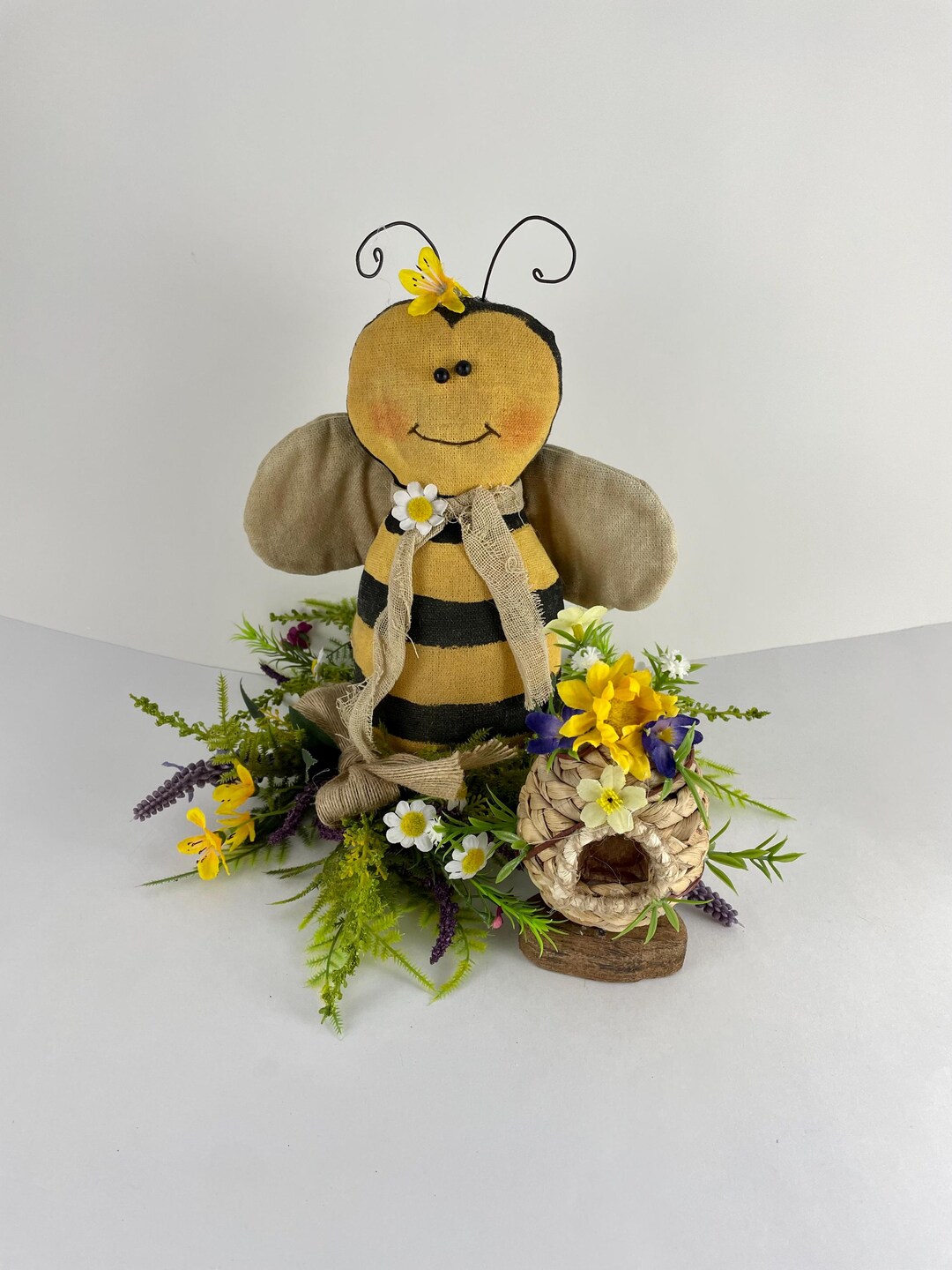 3 Pc Farmhouse Honey Bee Hive Collection, Spring Wreath Candle Ring,bee ...