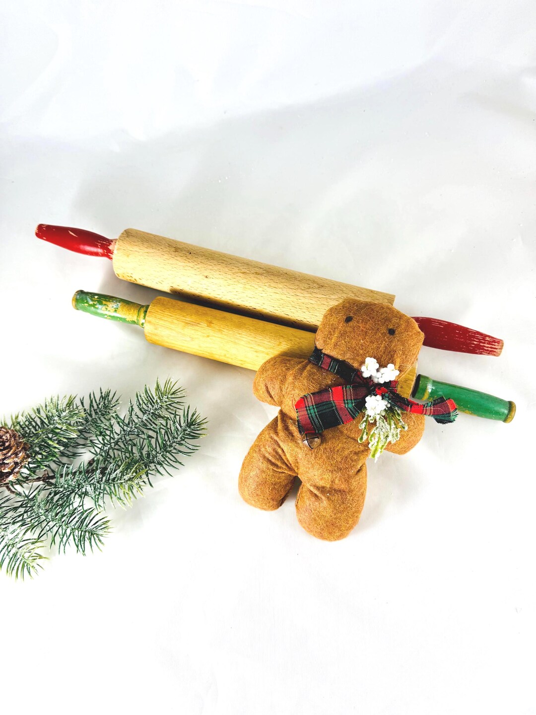 Two Vintage Rolling Pins and Gingerbread Collection: Antique Kitchen ...