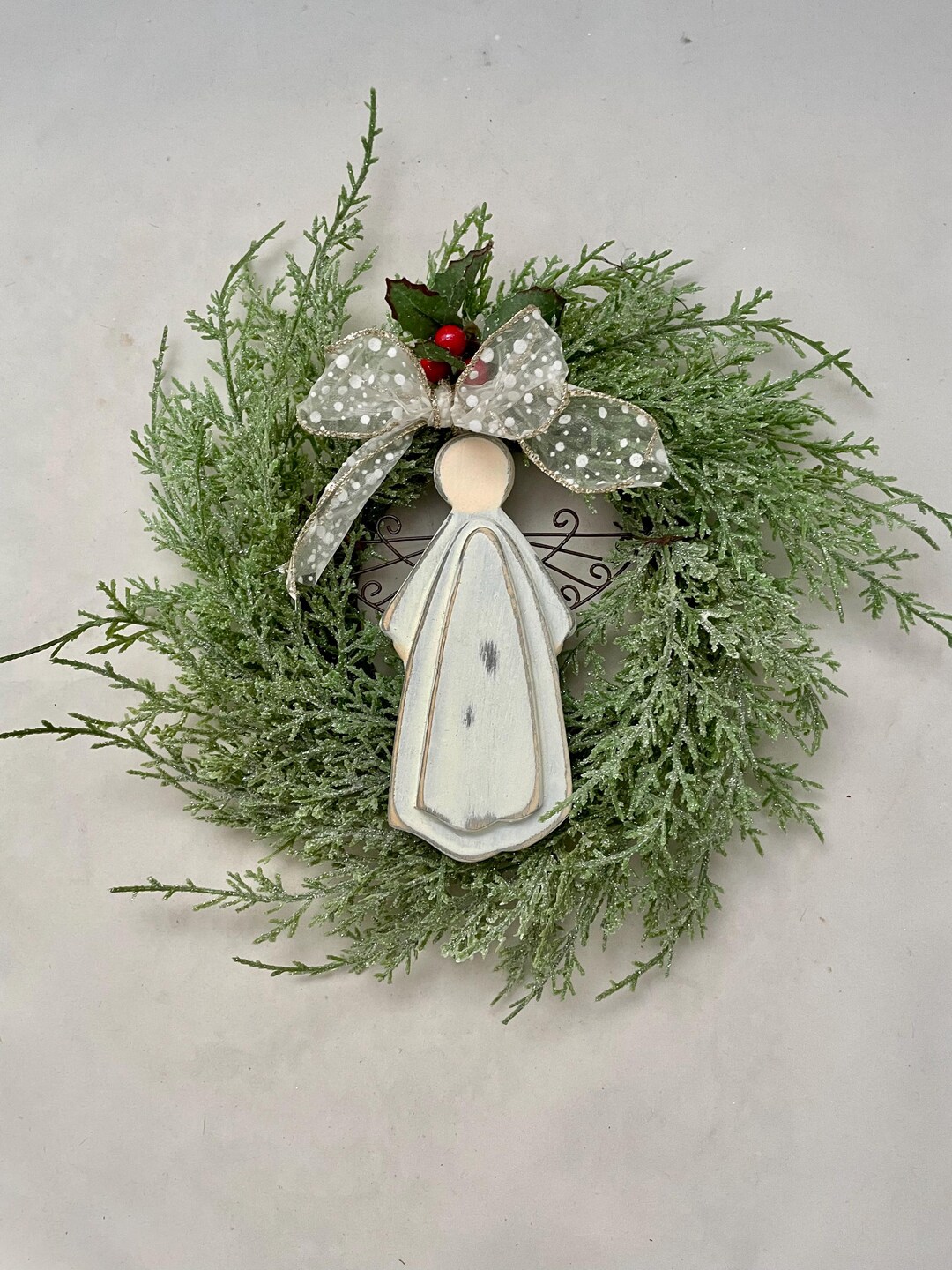 Christmas Angel Wreath, Pine Angel Door Decor, Victorian Guardian Angel ...