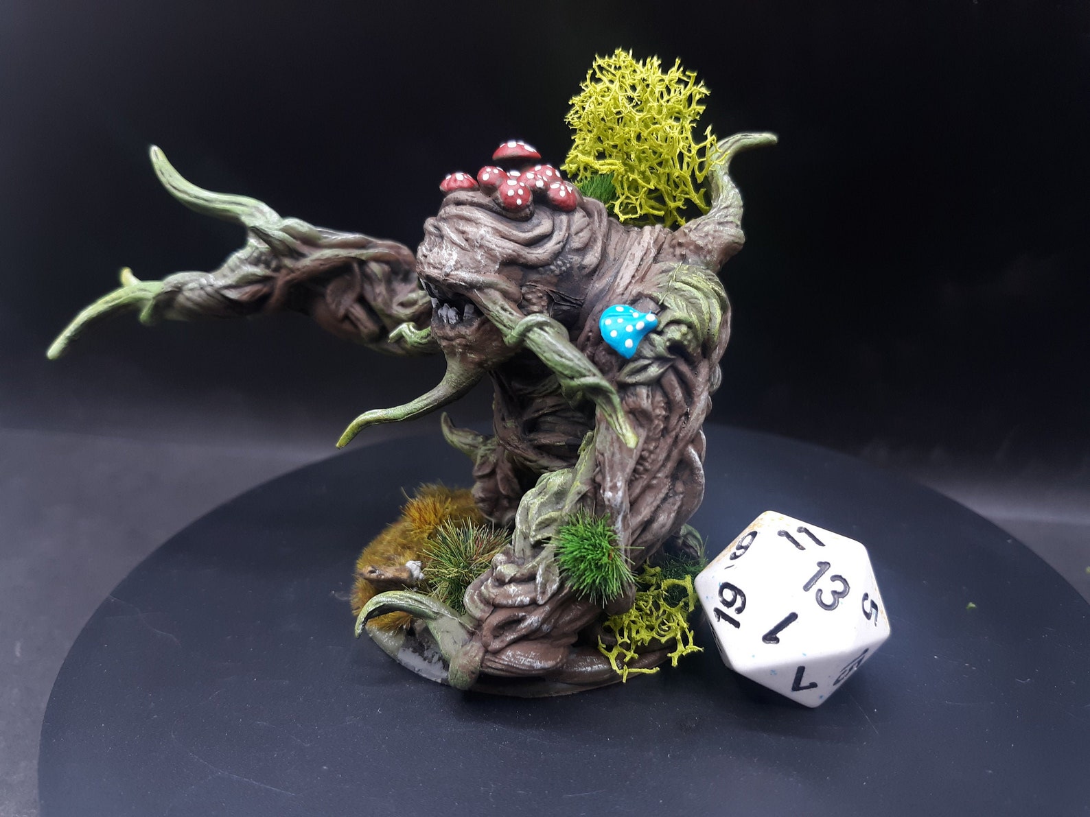 Will Paint Shambling Mound Monster Miniature | Hand Painted | Dungeons ...
