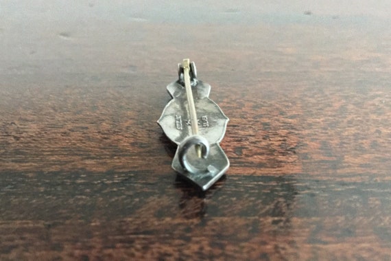 Enamel brooch Charles Horner - Gem