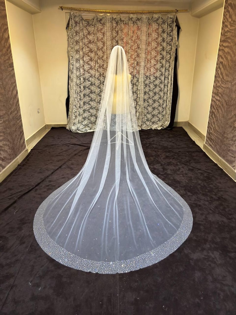Rhinestone Cathedral Veil, Crystal Edge, Silver Beads, 1 Tier Veil Top ...