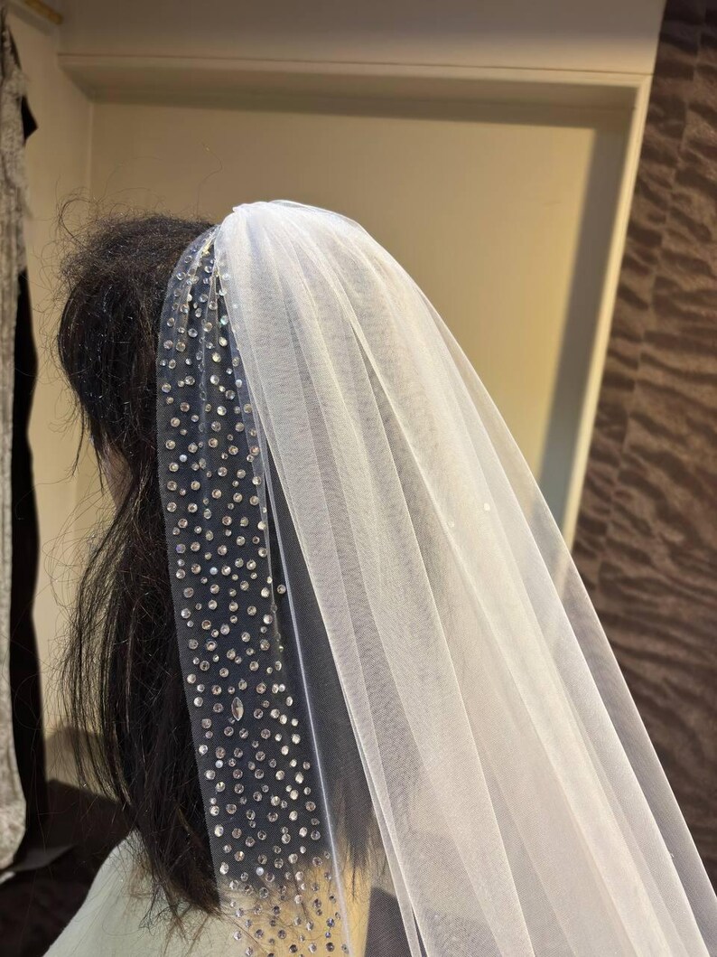 Rhinestone Cathedral Veil, Crystal Edge, Silver Beads, 1 Tier Veil Top ...