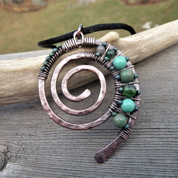 Wire Swirl Necklace - Etsy