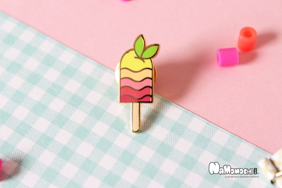 Fruity Pop Peach Enamel Pin // Peach Pin Peach Brooch - Etsy