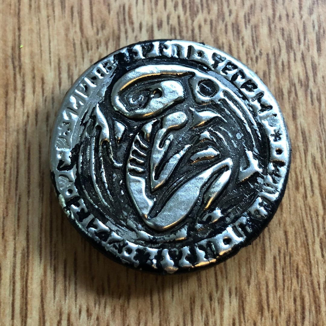 Pewter Cthulhu Coin—sigil of Great Old One—h.p. Lovecraft's Eldritch ...