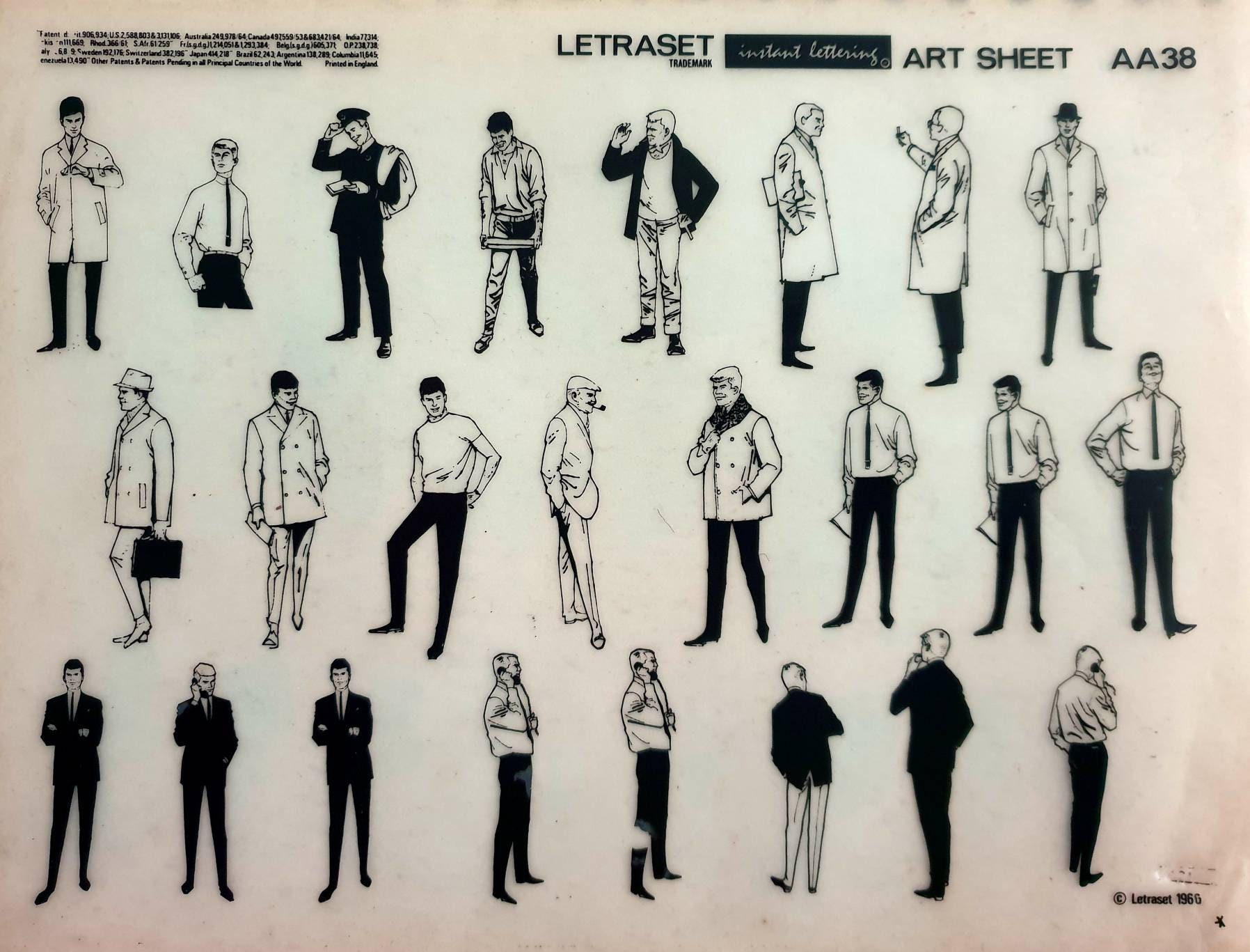 Entourage Architecture Standing