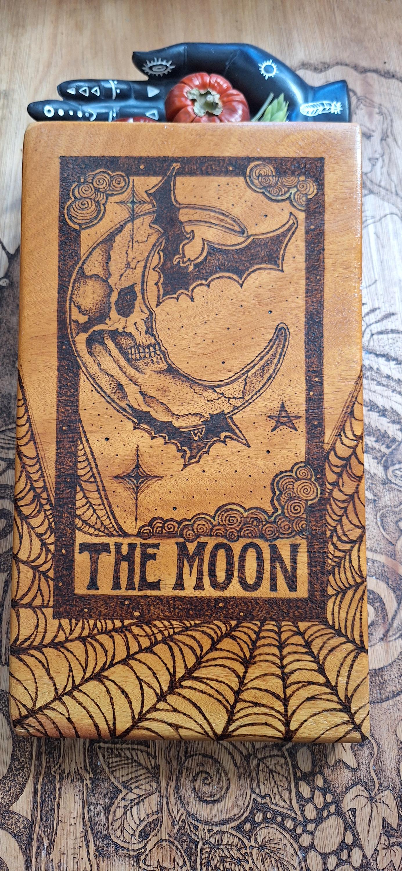 WOODEN PYROGRAPHY ART Moon Tarot Card Design Wooden Art Piece ...