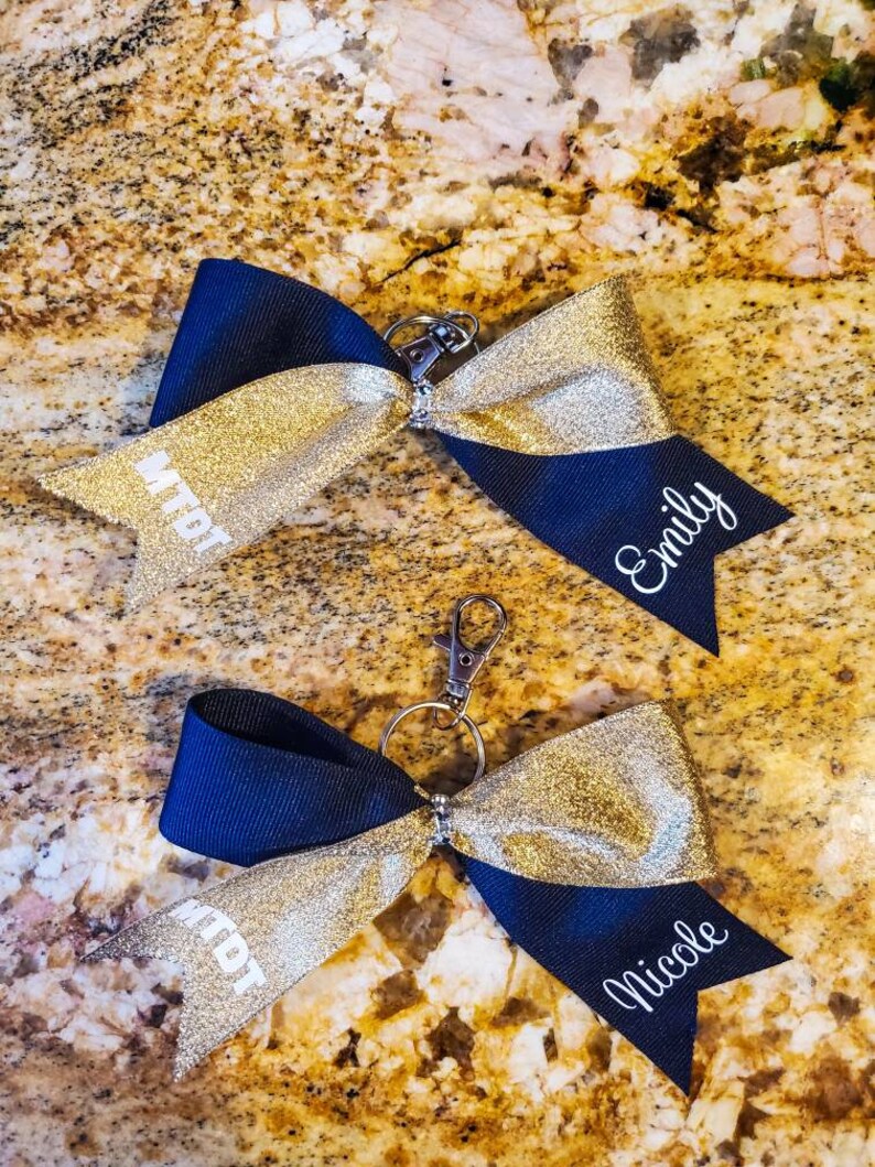 Cheer Bow Keychain - Etsy
