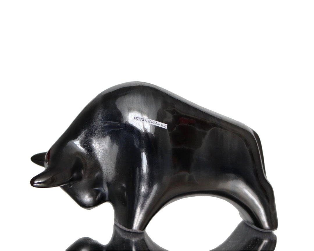 Ceramic Bull Figurine in Metallic Black - OTTO KERAMIK - Etsy