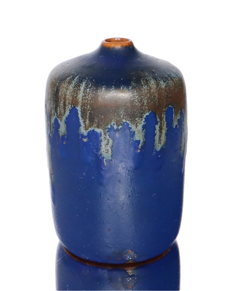 Small Studio Vase in Blue - Etsy