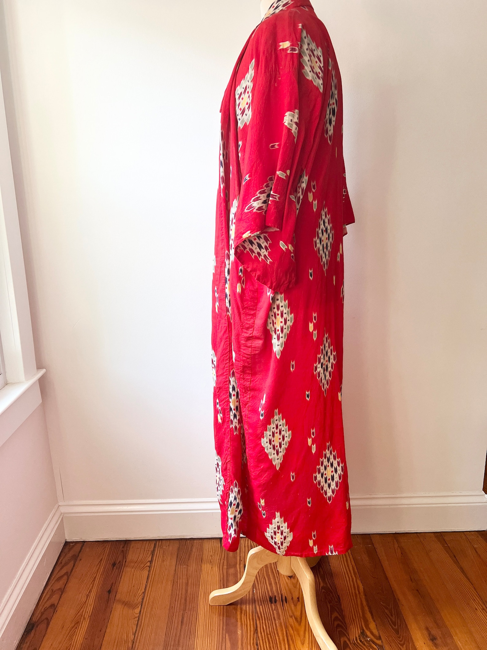 Vintage Handmade Red Long Kimono Robe Ikat Print, Colorful Long Sleeve ...