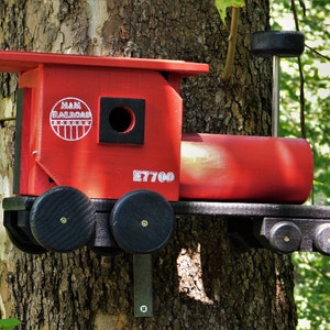 Railroad Locomotive Bird House - Etsy