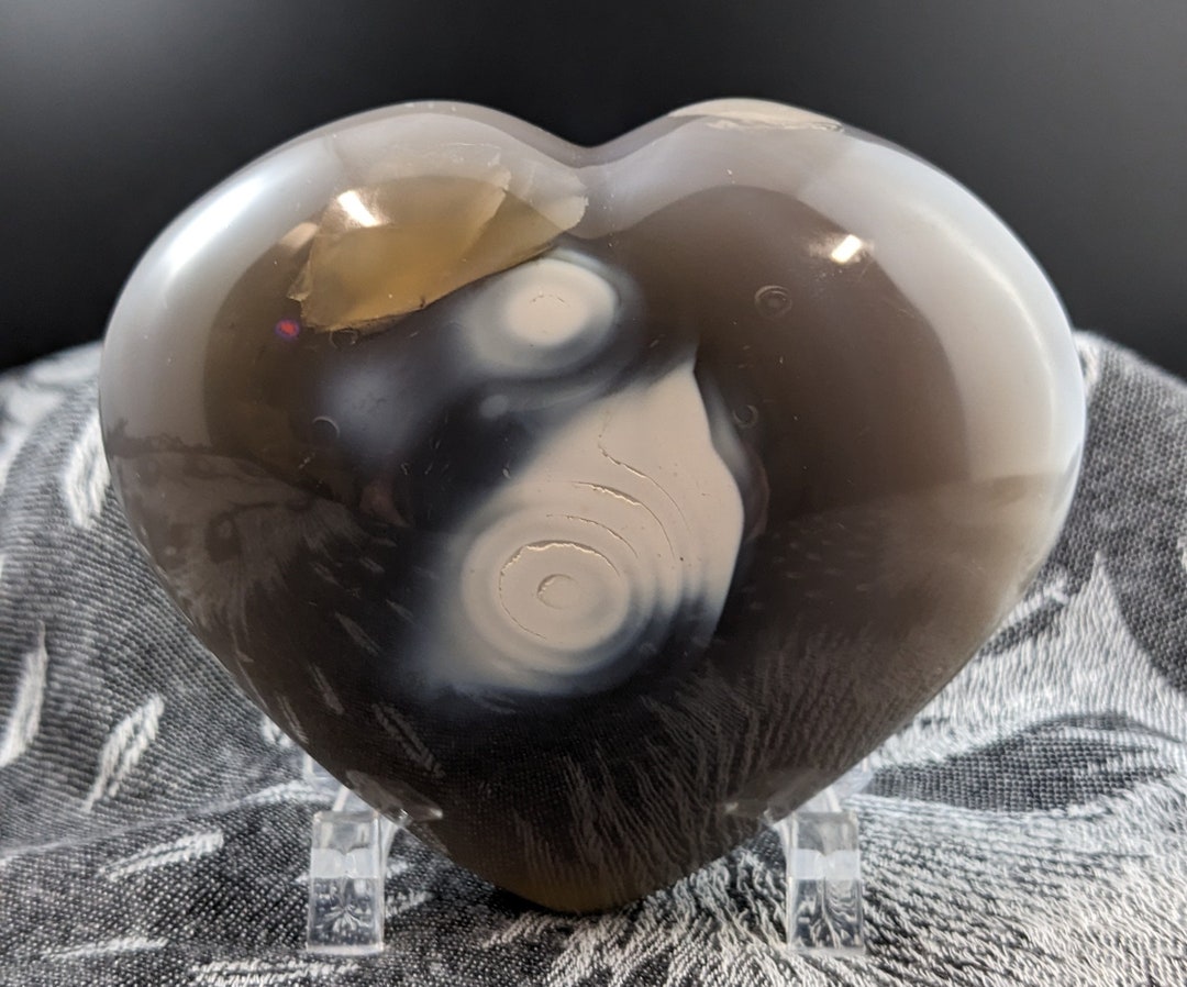 Orca Agate Heart, Black & White Orca Agate Heart, Black and White Orca ...
