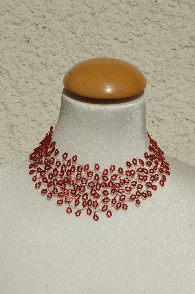 Red Statement Necklace for Bride, Elegant Shiny Glass Necklace for ...
