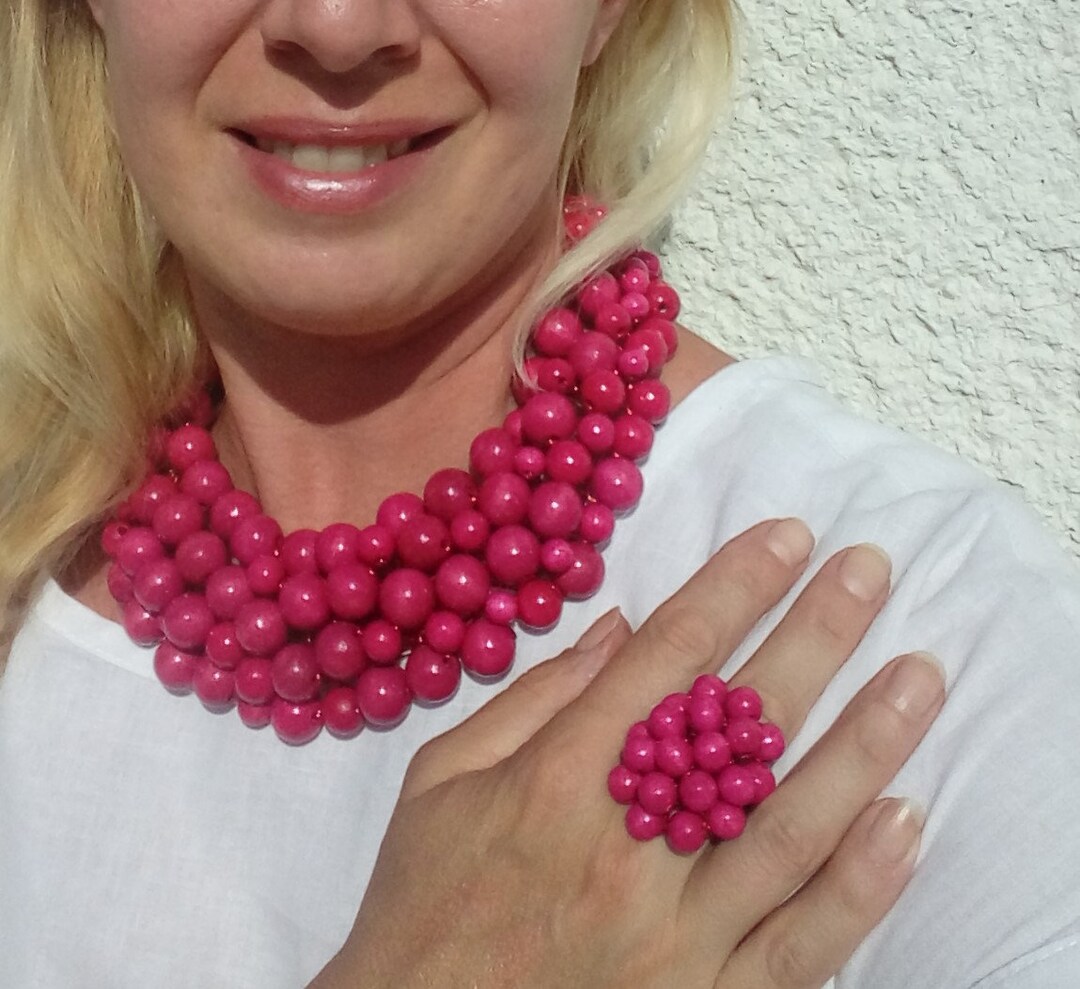 CHARM NECKLACE, Elegant Magenta Color Necklace for Women Gift Very ...