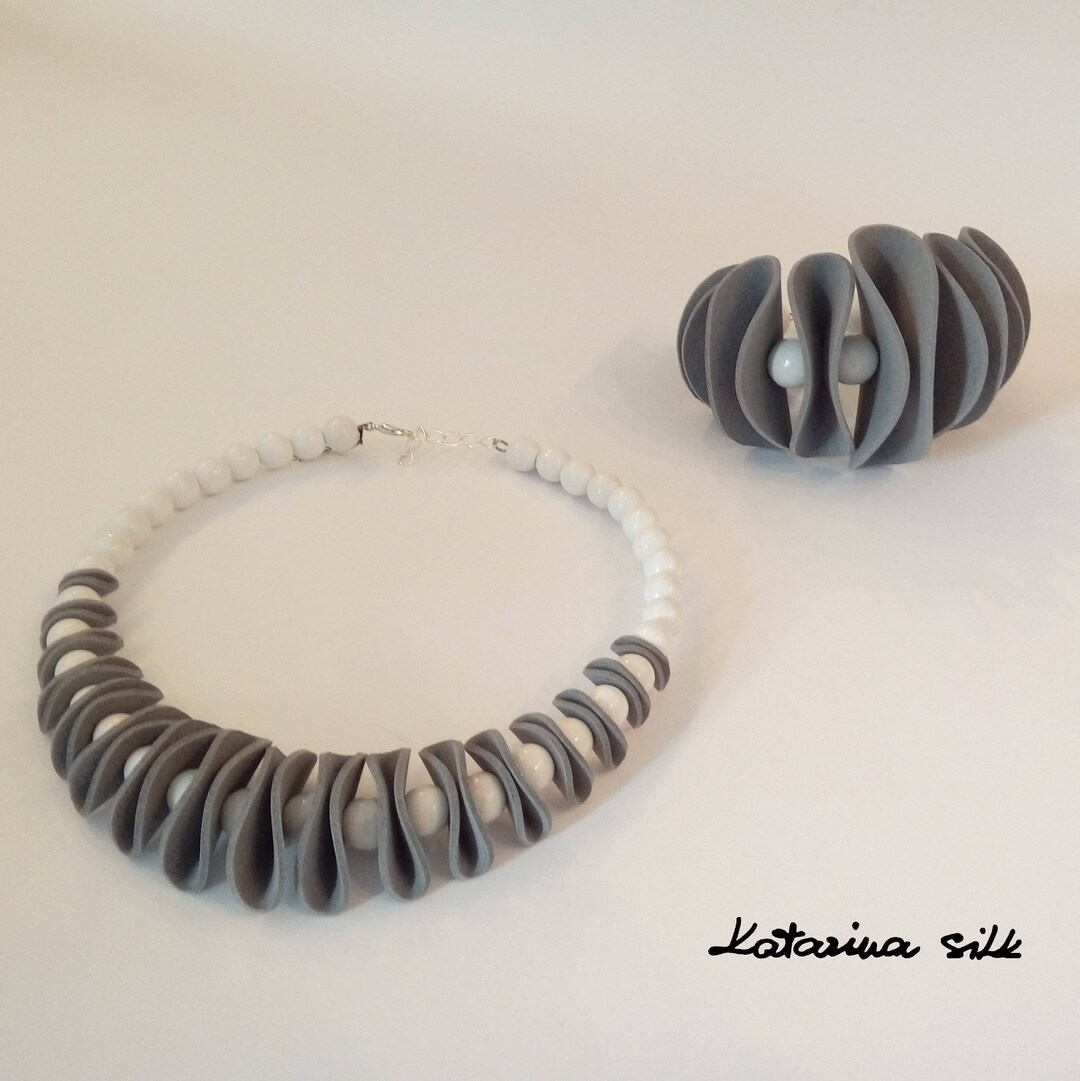 JEWELRY SET, Gray Jewelry Set, Gift for Her, Wood Set - Etsy