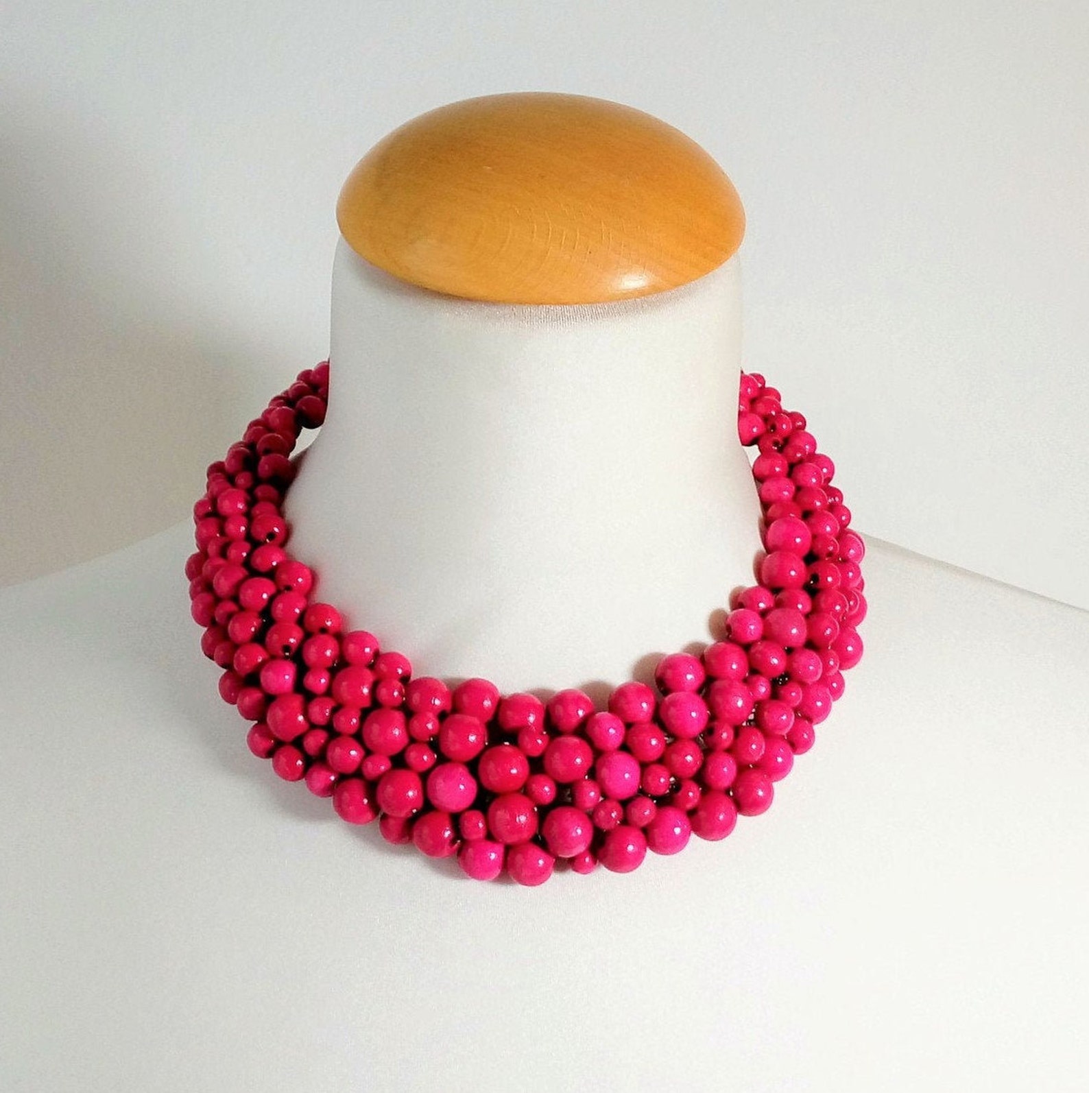 CHARM NECKLACE, Elegant Magenta Color Necklace for Women Gift Very ...