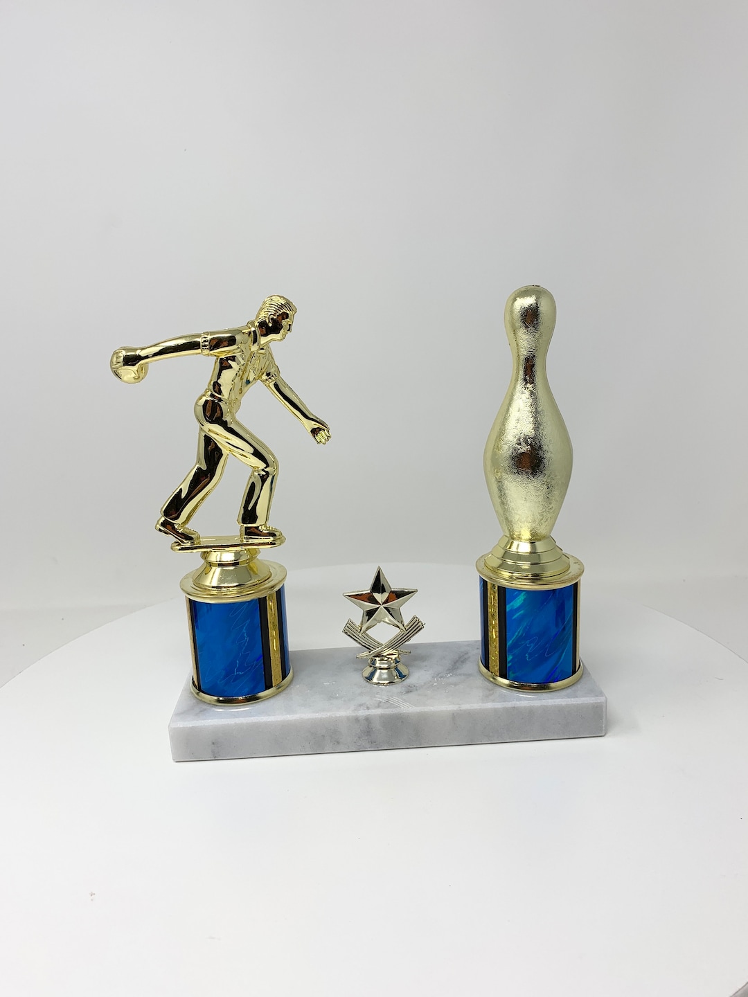 Bowling Award Trophy, Gold Bowling Trophy With a Player. Trophy ...