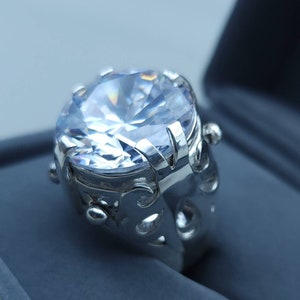 Nigel's Ring Design From the Movie Devil Wears Prada Zircon Stone Ring ...