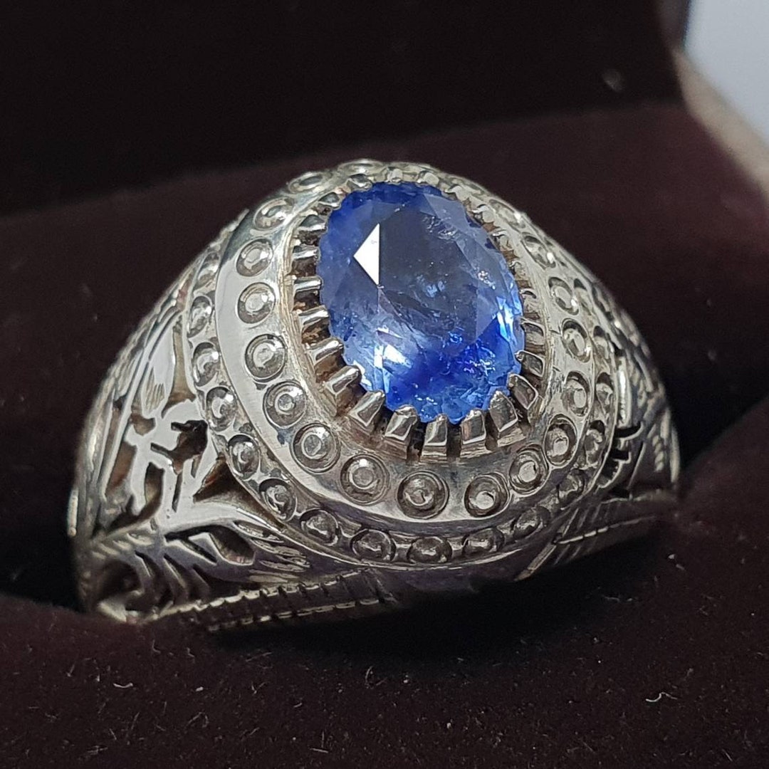 Royal Blue Mens Sapphire Ring - Ceylon Sri Lanka Mens Sapphire Stone ...