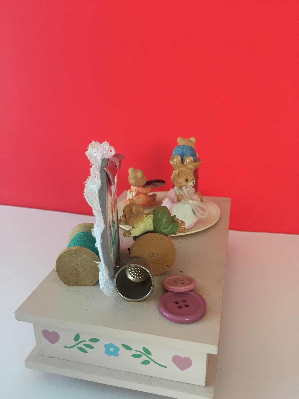 Vintage 80s Musicbox/ Mom Sewing Workshop Wood Music Box / Pelman 1980s ...