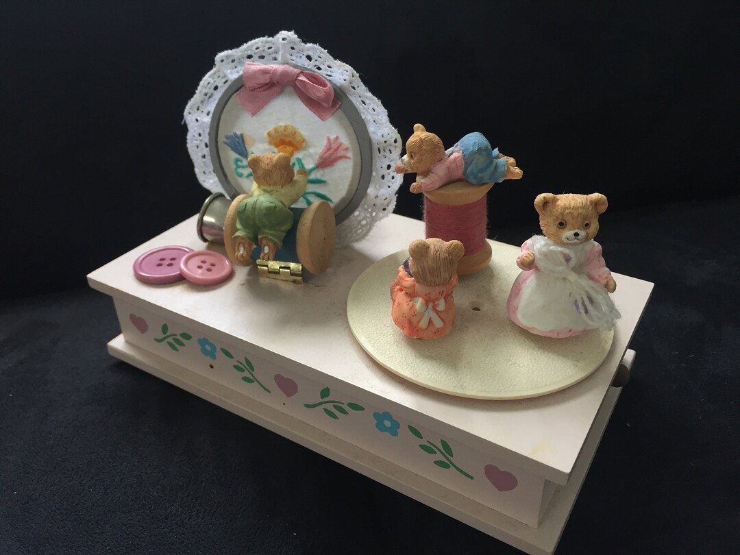 Vintage 80s Musicbox/ Mom Sewing Workshop Wood Music Box / Pelman 1980s ...