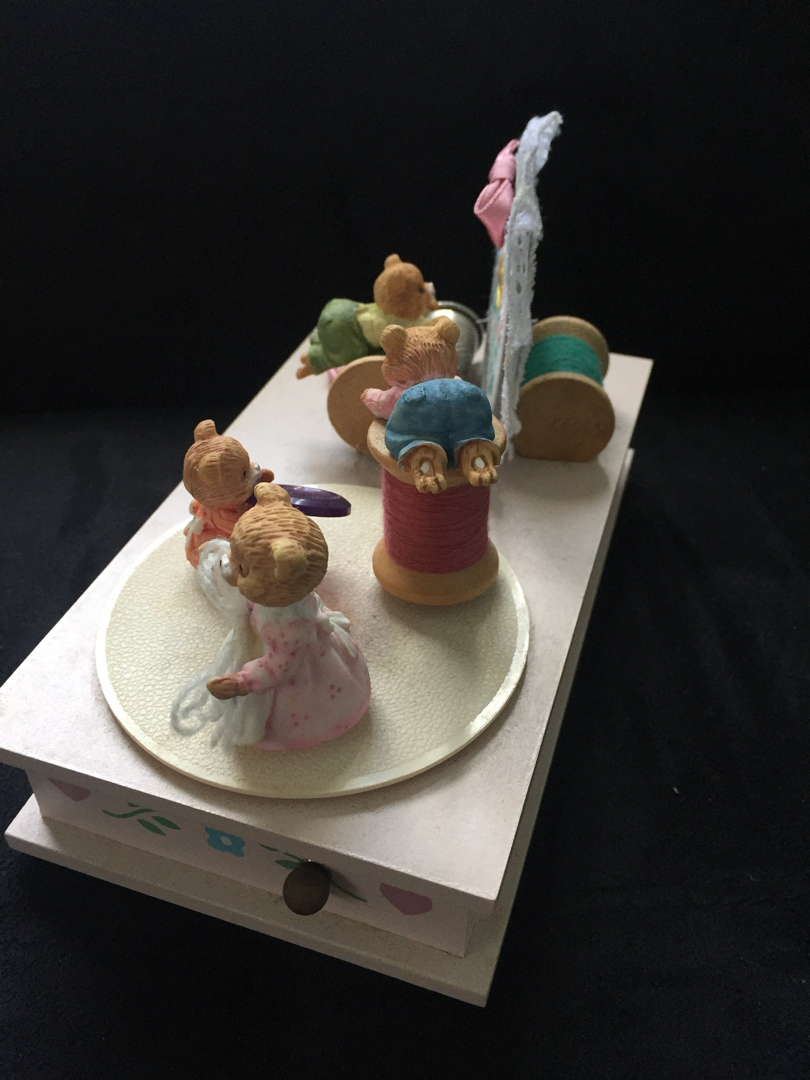 Vintage 80s Musicbox/ Mom Sewing Workshop Wood Music Box / Pelman 1980s ...