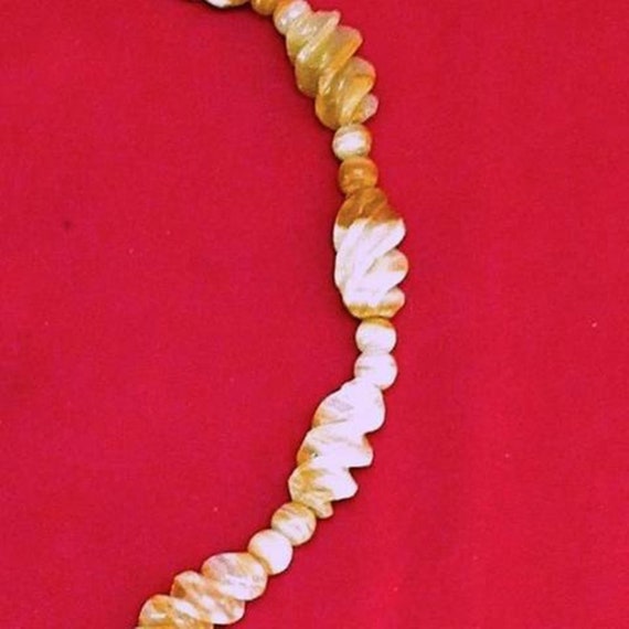Mayan Sun God Alabaster Necklace - Gem