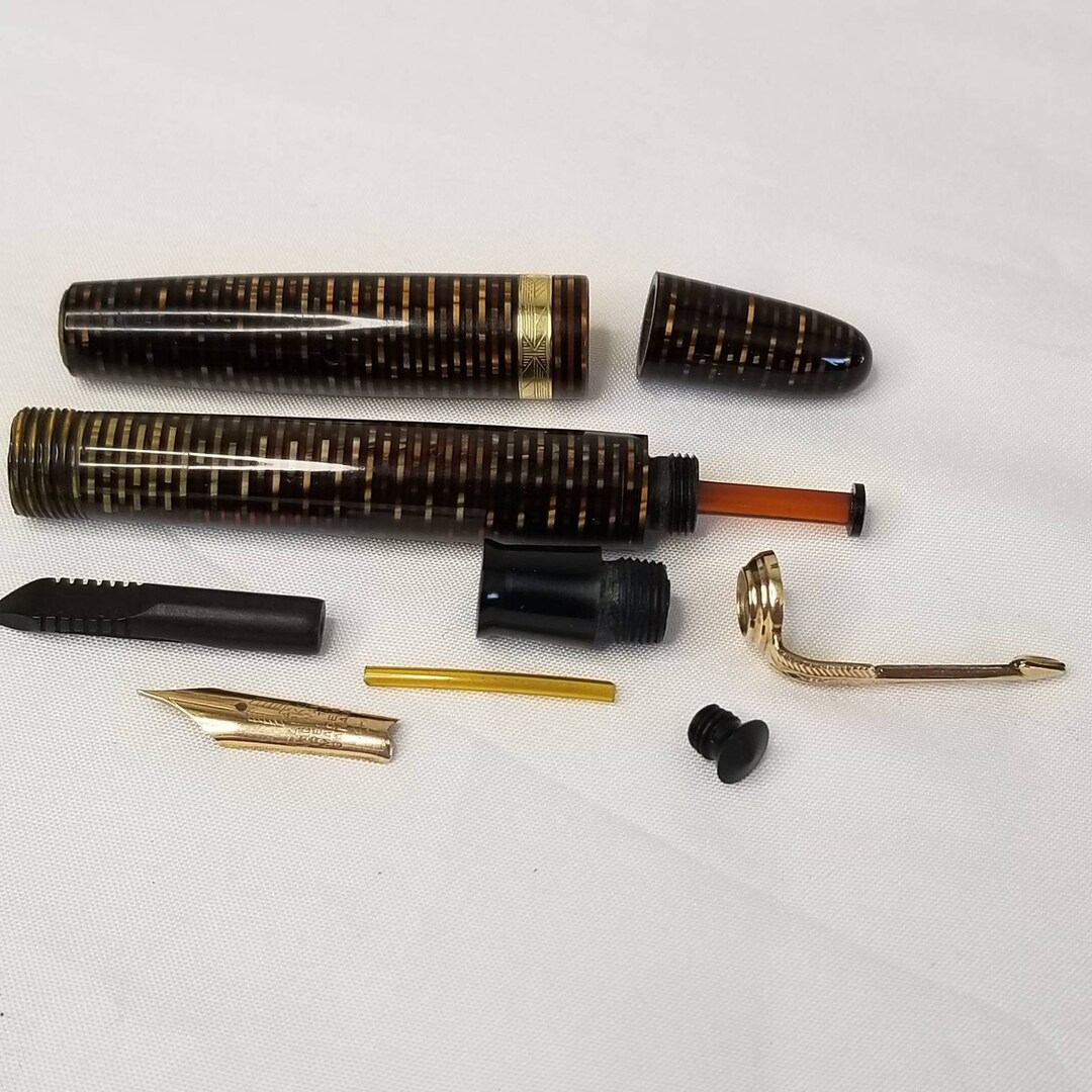 1944 Parker Vacumatic Debutante Golden Pearl Fountain Pen Made in ...