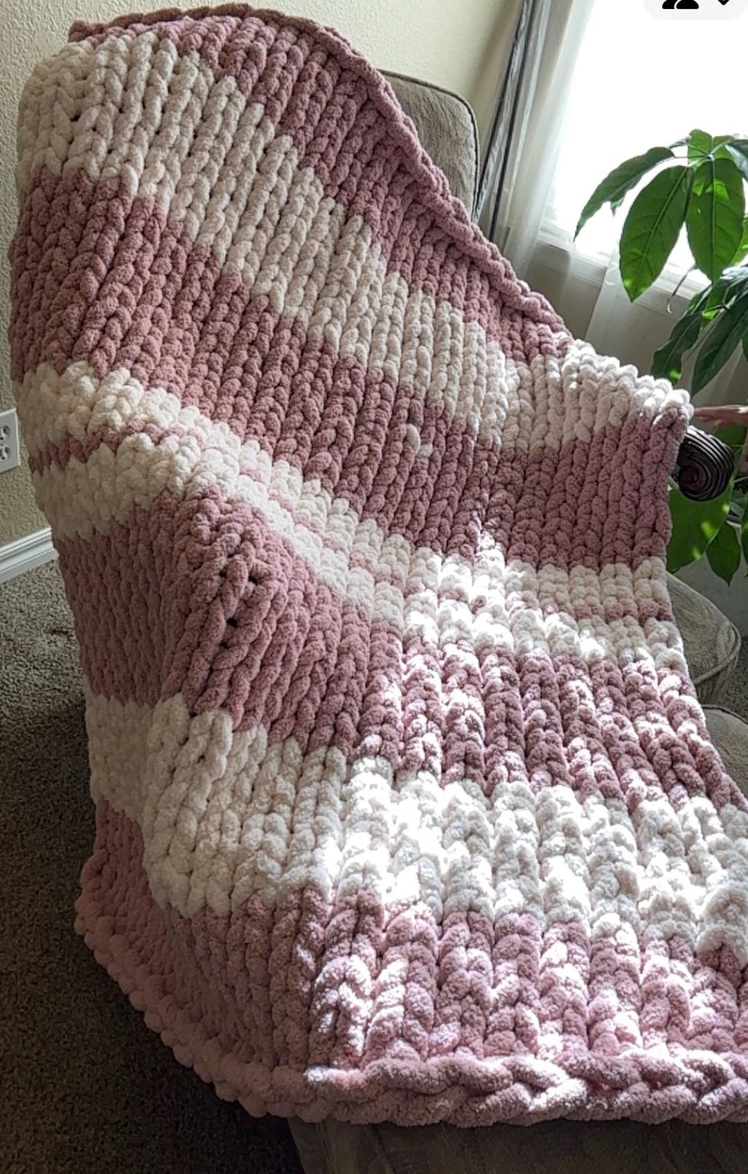 Pink With Soft Pink Chunky Blanket 40 X 52 - Etsy