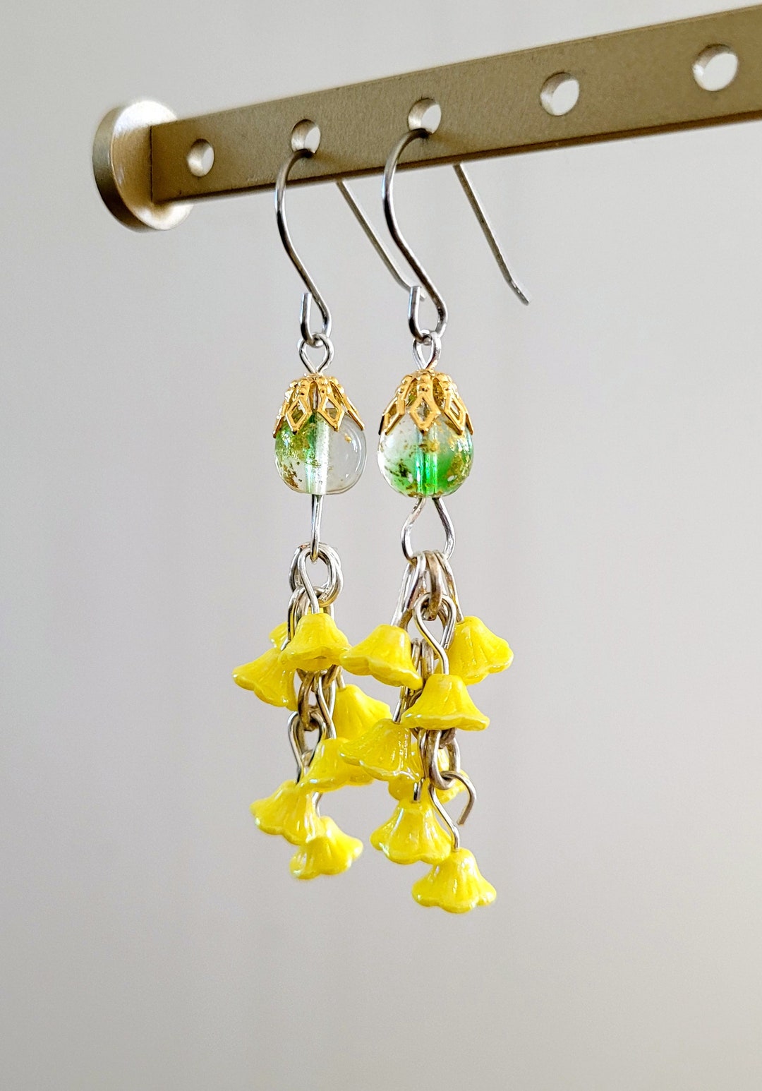 The White Materia & 7 Yellow Flowers FFVII Aerith Themed Earrings - Etsy
