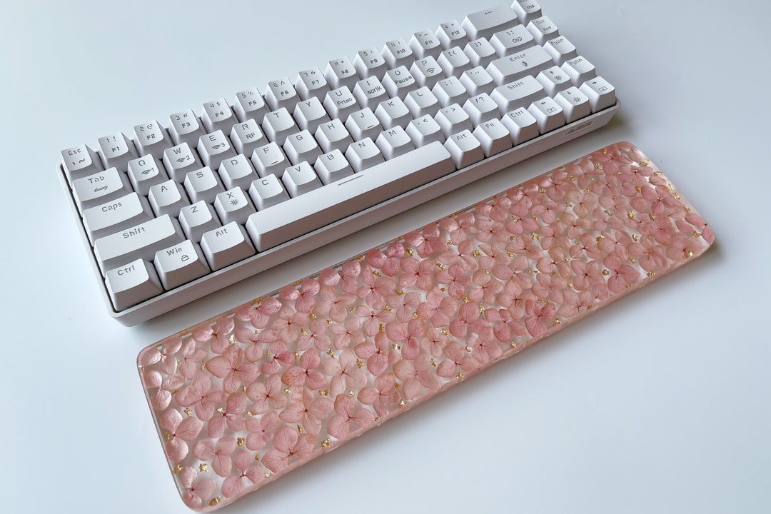Handmade Resin Keyboard Wrist Rest: Dried Flower Epoxy - Etsy