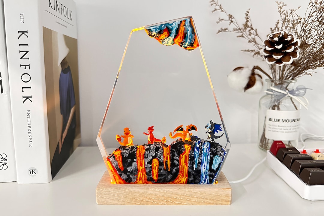Pokemon Resin Lamp, Charmander Epoxy Lamp, Charizard Pokemon Lamp ...