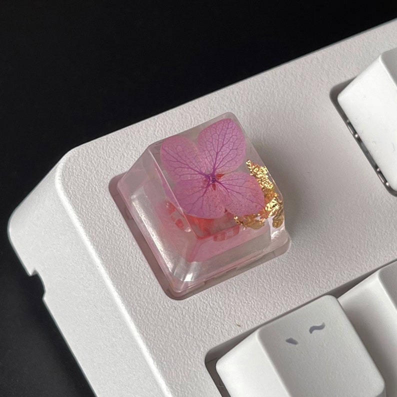 Artisan Purple Floral Spacebar Keycap: Custom Cherry MX Keycaps - Etsy