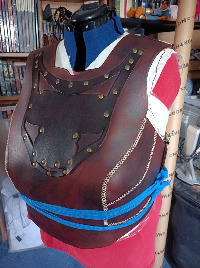 Clan Chief Breastplate Plain Female / Ladies Larp / - Etsy