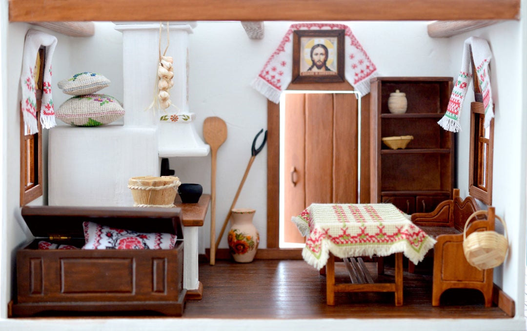 Roombox Ukrainian Hut / 1/12 Doll Room / Dollhouse by Plywood ...