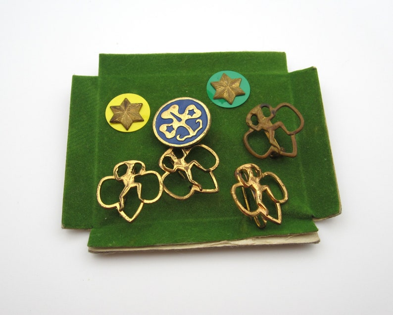 Collection of Vintage Girl Scout Pins - Etsy