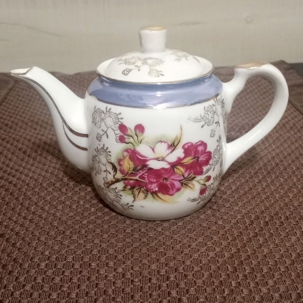 Crown Teapot - Etsy