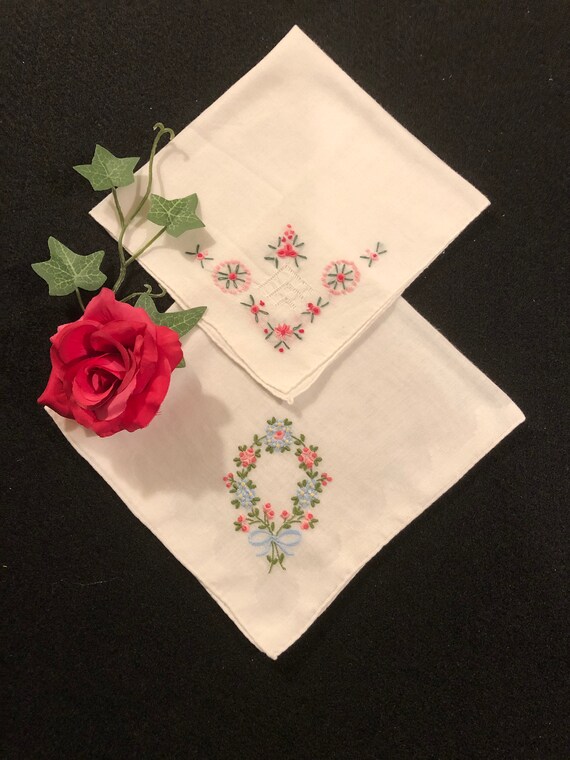 Vintage Hankies - Hand Embroidery on Cotton Set of 2 - Gem