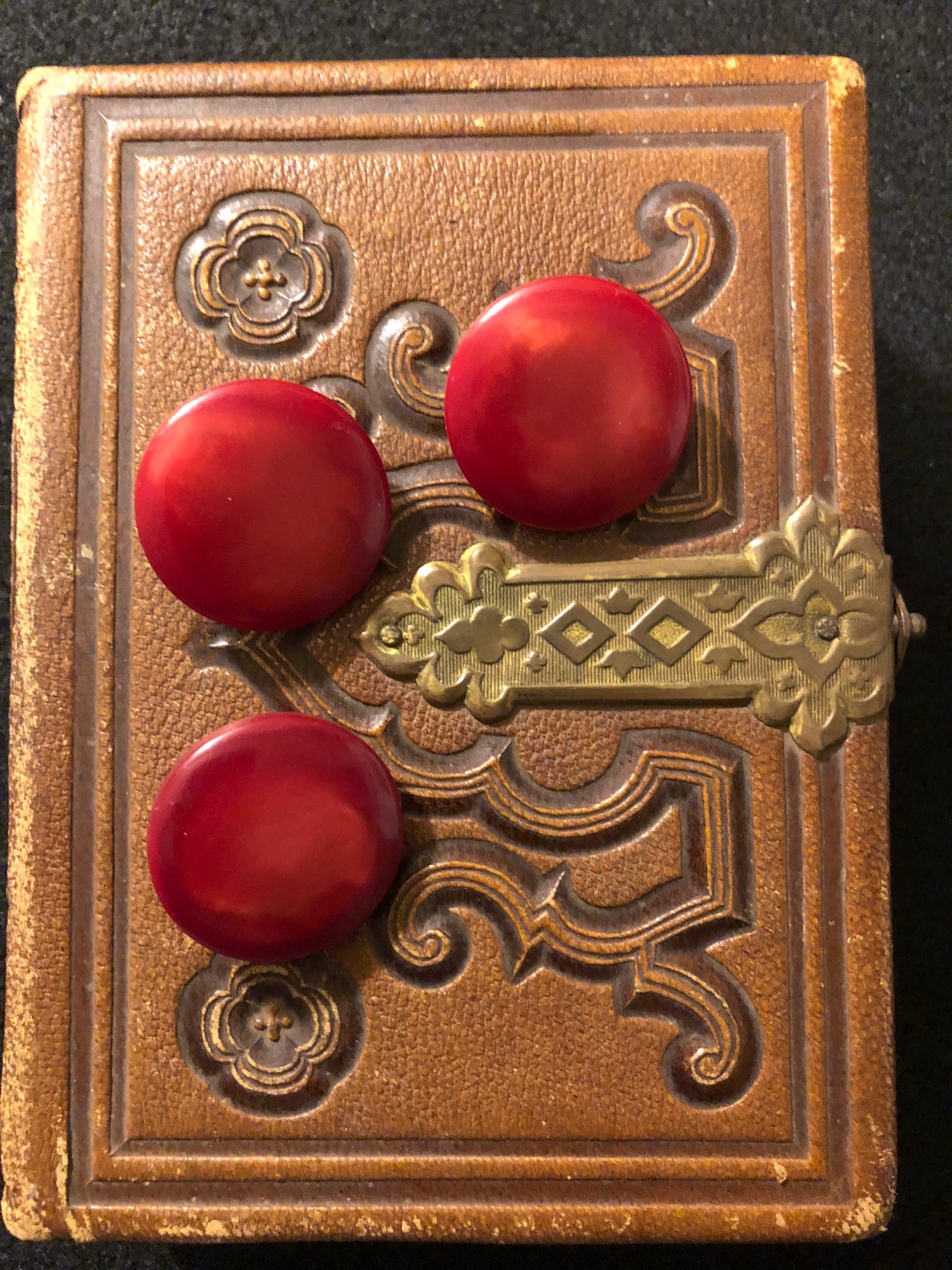 Vintage Buttons - Wine Celluloid Buttons Set of 3 - Etsy