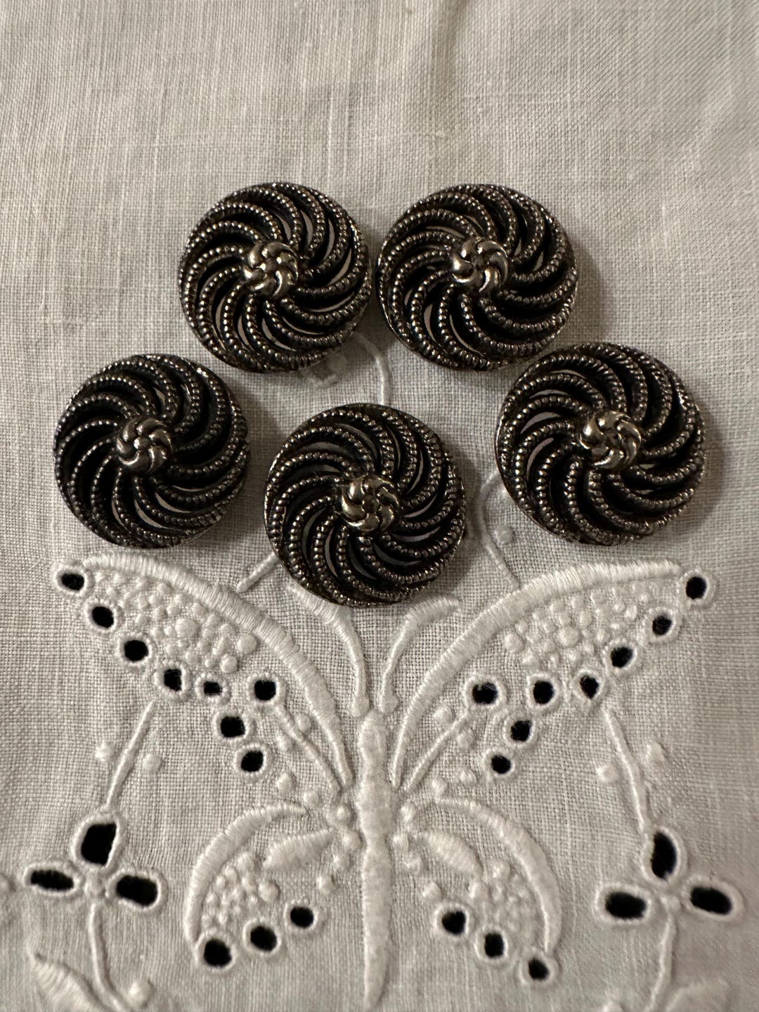 Vintage Buttons - Antique Silver With Raised Design - Set of 5 - Etsy